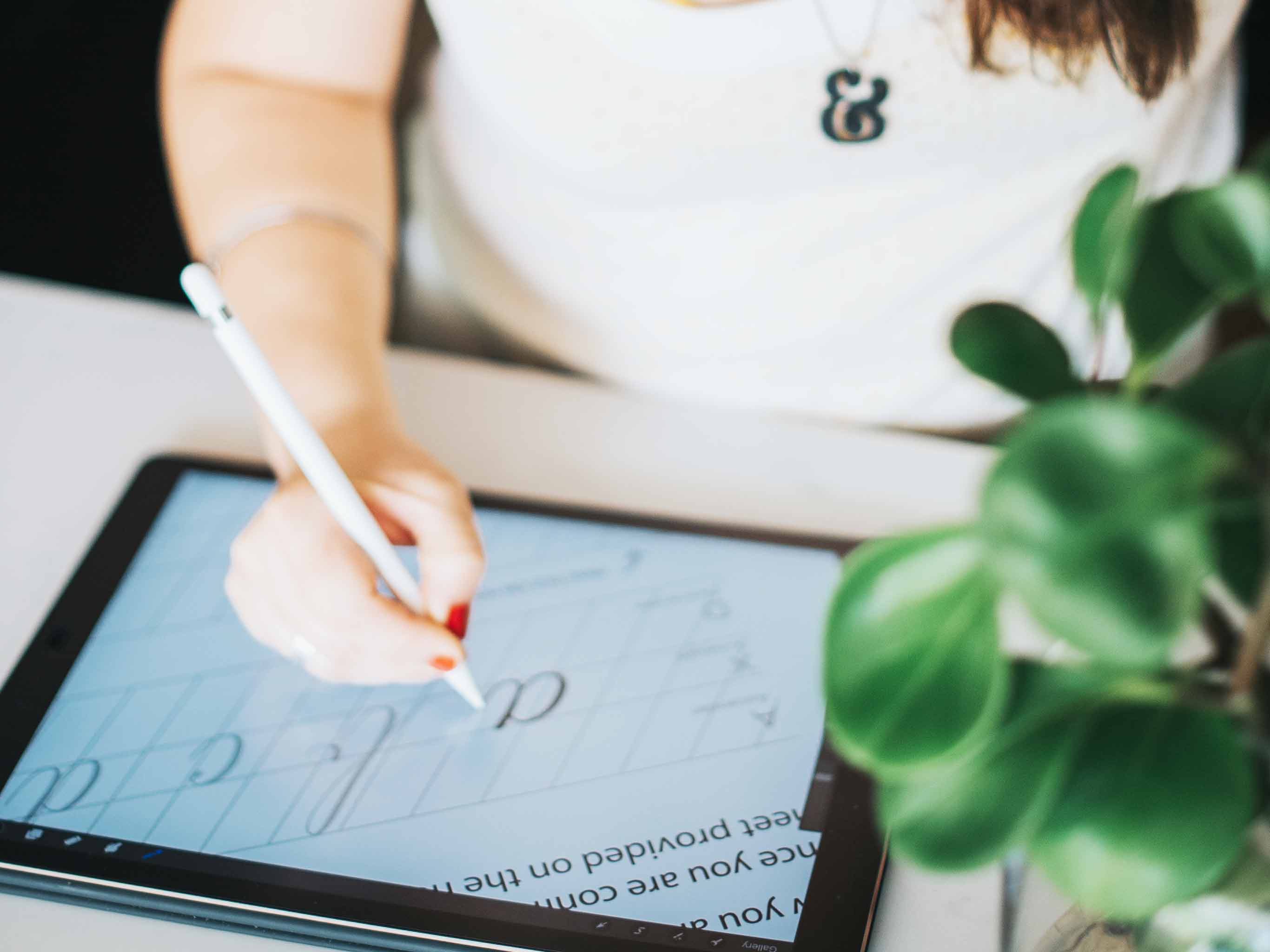 Which style of calligraphy should I learn first? - iPad Calligraphy